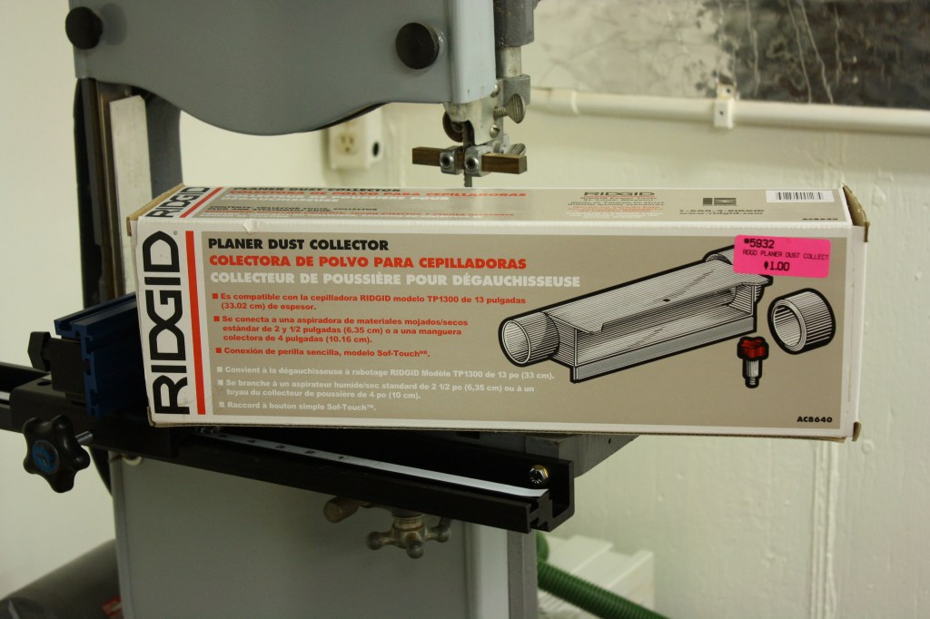 Innovative Bandsaw Dust Collection | thekiltedwoodworker